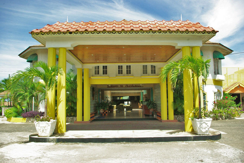 CLUB AMBIANCE HOTEL 3⋆ ::: RUNAWAY BAY, JAMAICA ::: COMPARE HOTEL RATES